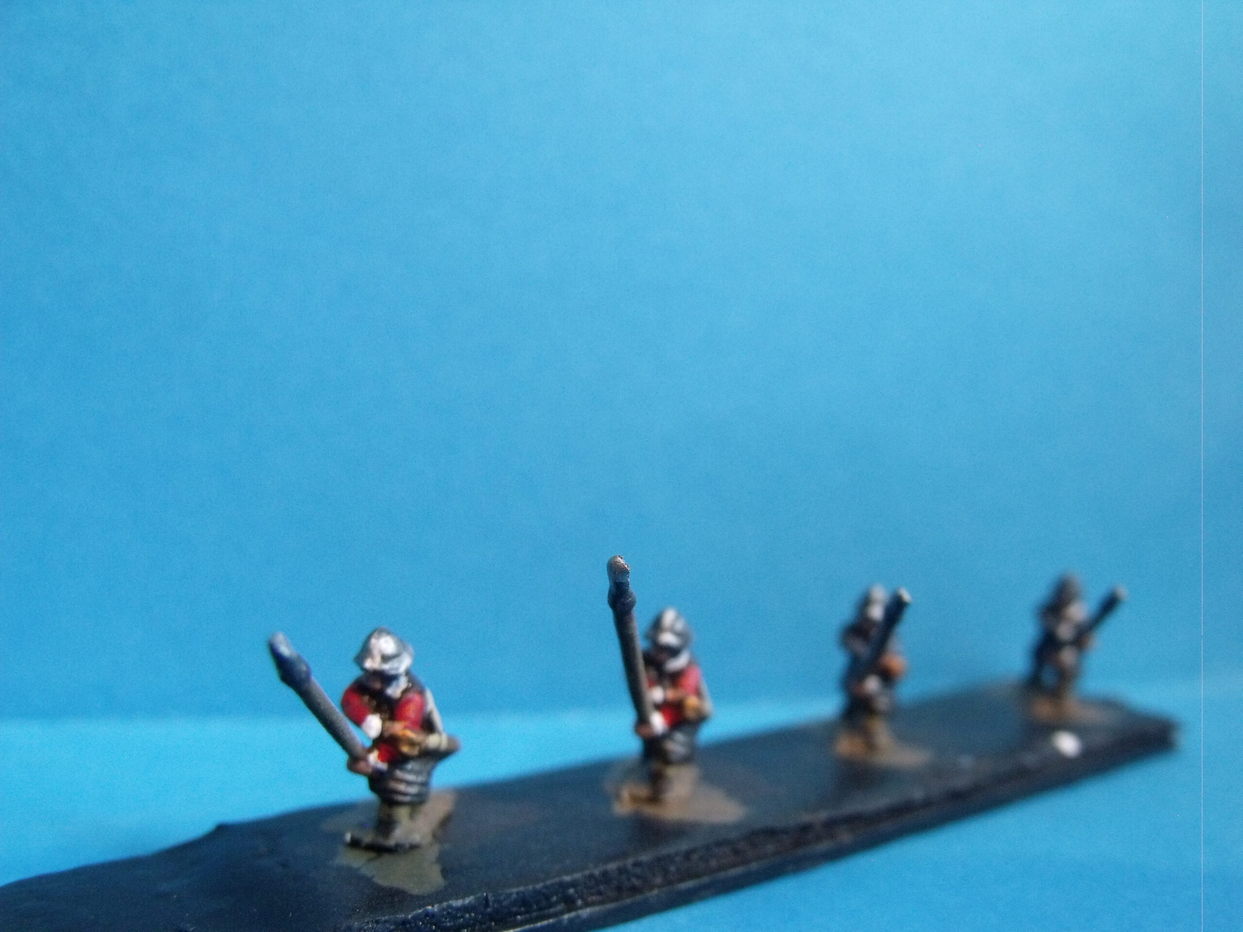 Pikemen, Armoured, Pike Vertical - newlinedesigns.co.uk