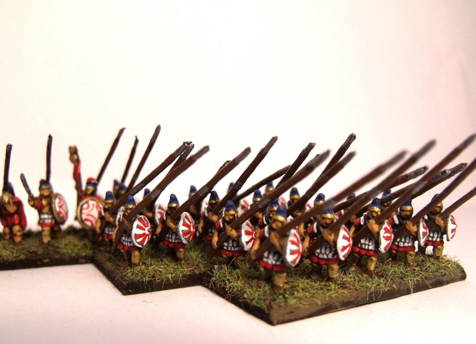 Macedonian Pikemen Advancing - newlinedesigns.co.uk