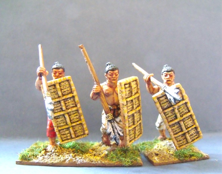 Tribal Spearmen with Large Wicker Shields - newlinedesigns.co.uk